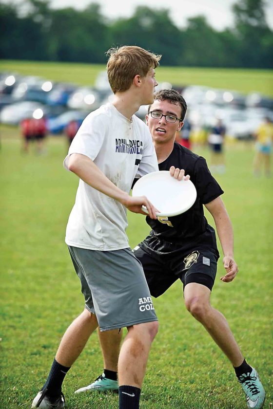 Disc Jockeys: Hill, Army team reach Ultimate Frisbee nationals | News ...